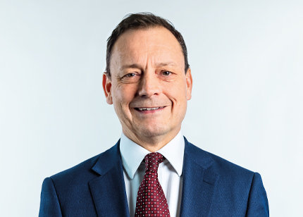 Management Team – Life Science REIT